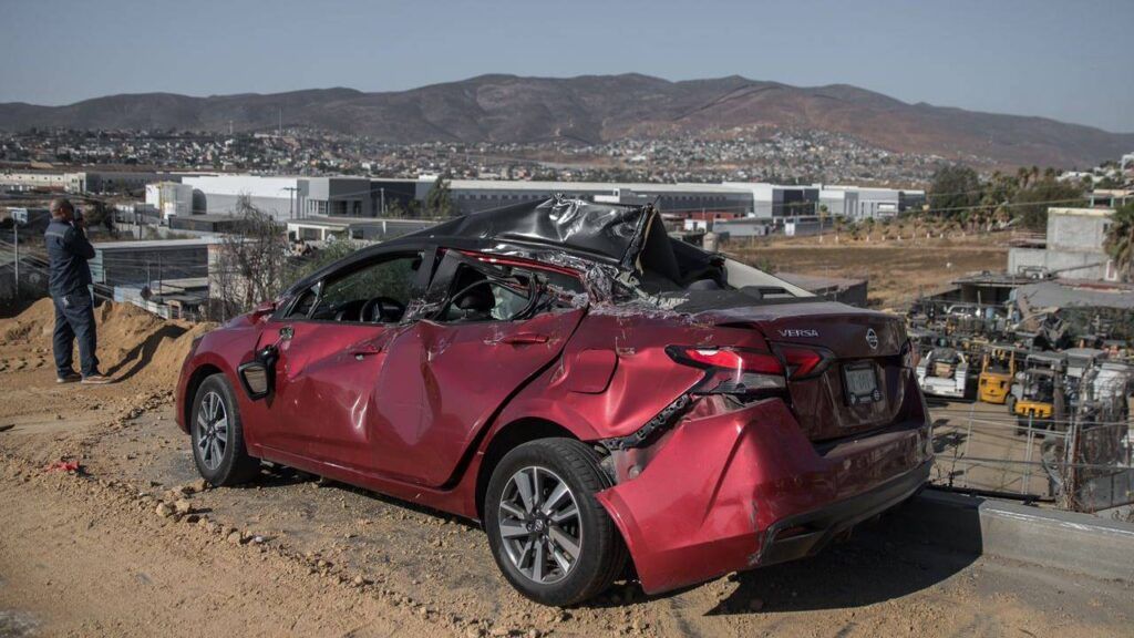 Camión De Carga Se Queda Sin Frenos En El Terán Terán Y Chocó Contra